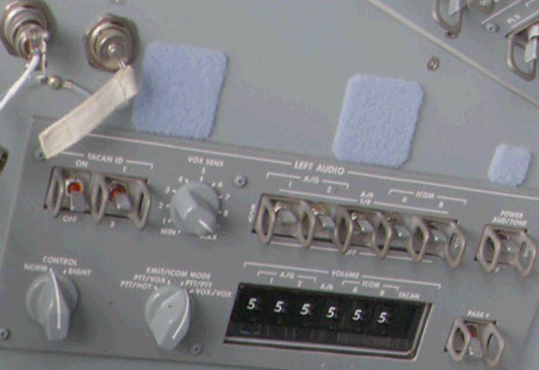 Space Shuttle Guide; Interior of the Flight Deck of the Space Shuttles.